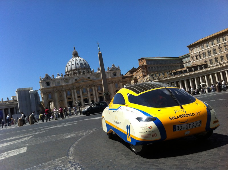 Longest journey by solar electric car | Guinness World Records